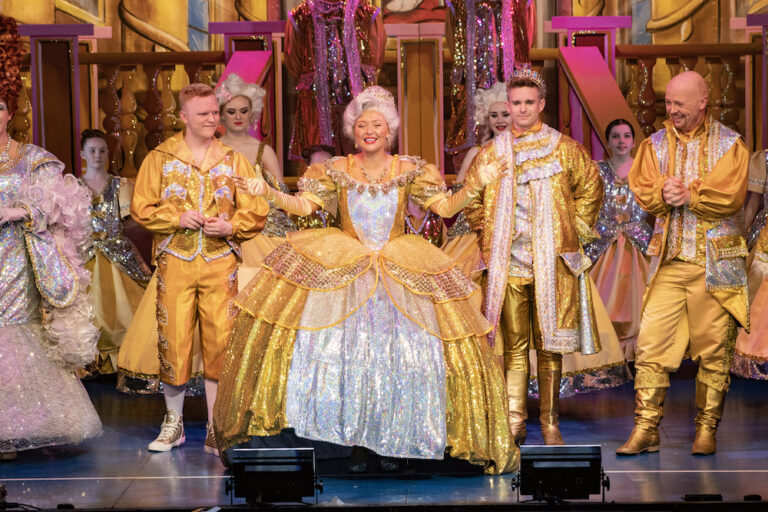 Theatre Royal ‘gives back’ to St Helens with Pay What You Can Panto ...